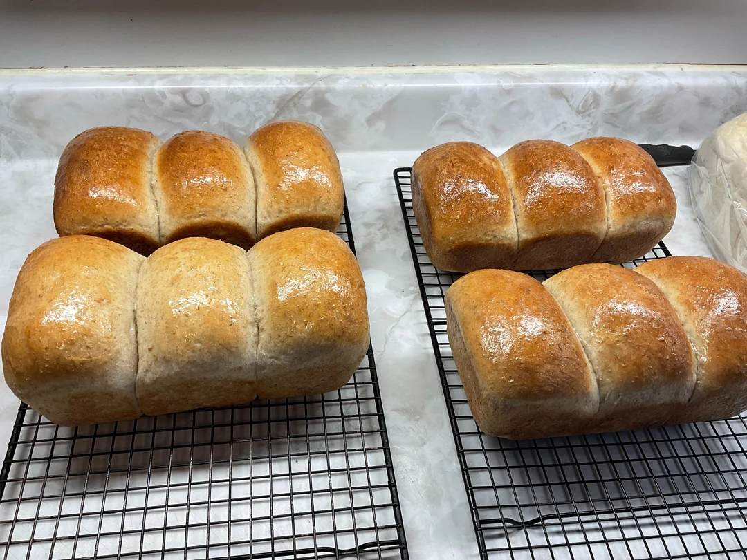 Anyone else make three bun bread? | Scrolller
