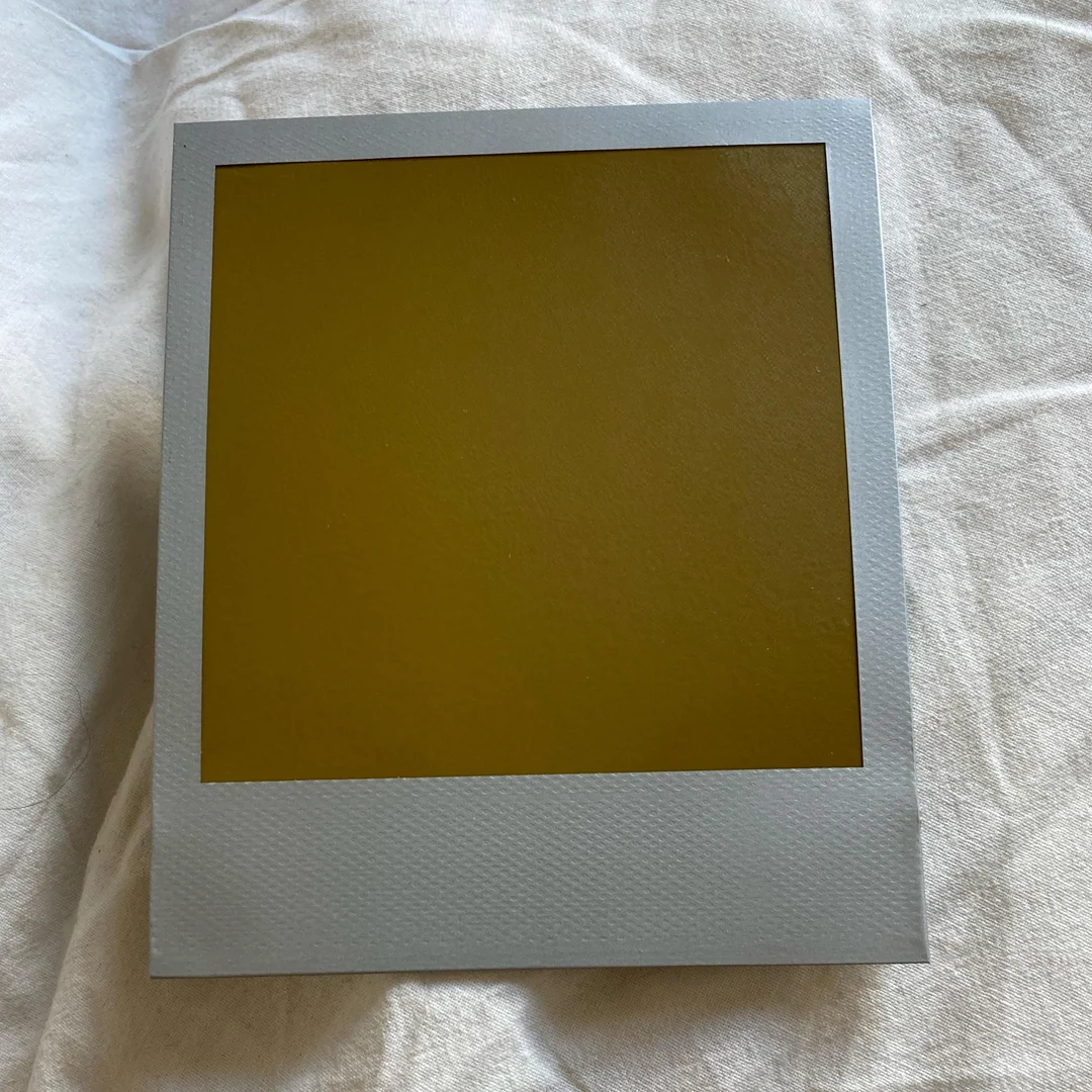 i just took a photo, and it’s not changing even after waiting 5-10 mins. is this normal? | Scrolller