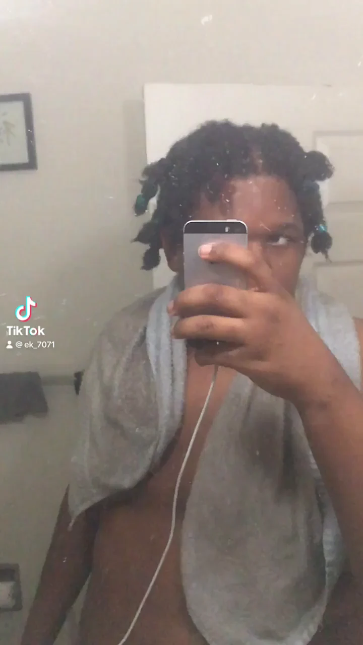 Day one of twist | Scrolller