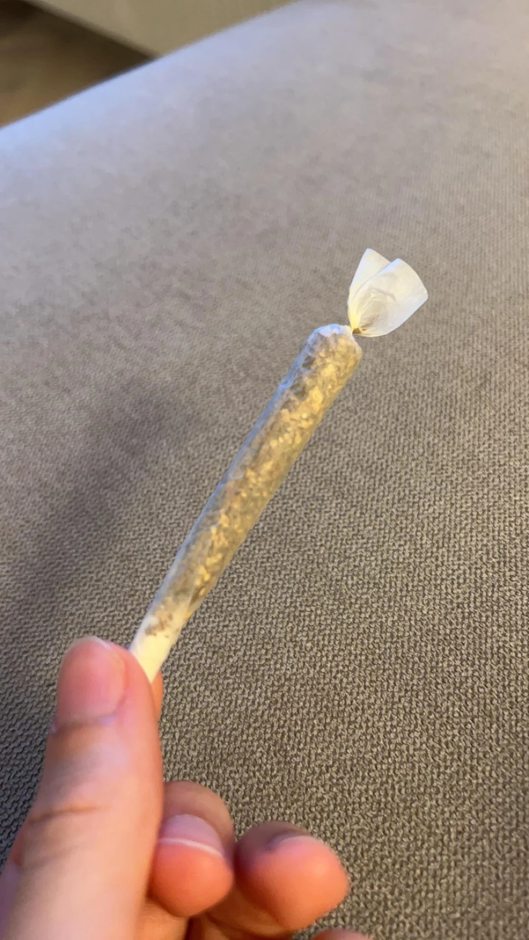 First time rolling a joint🚬 | Scrolller