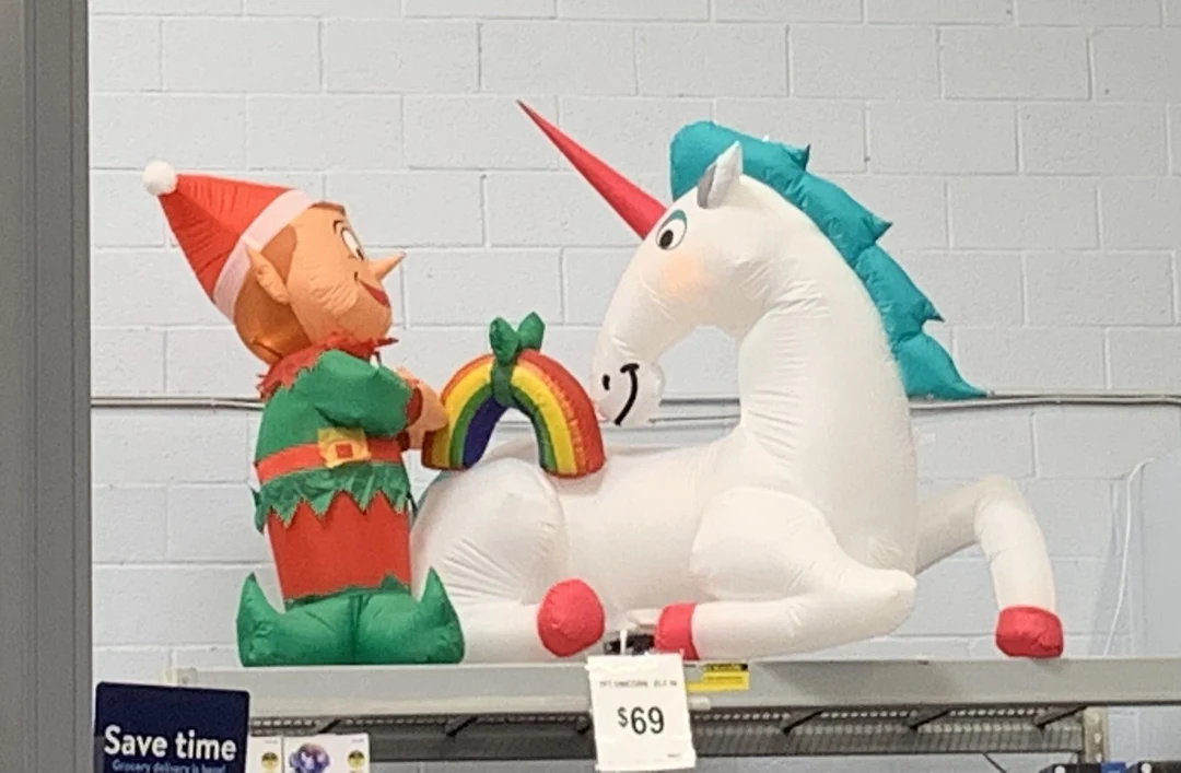 Presents from elves | Scrolller