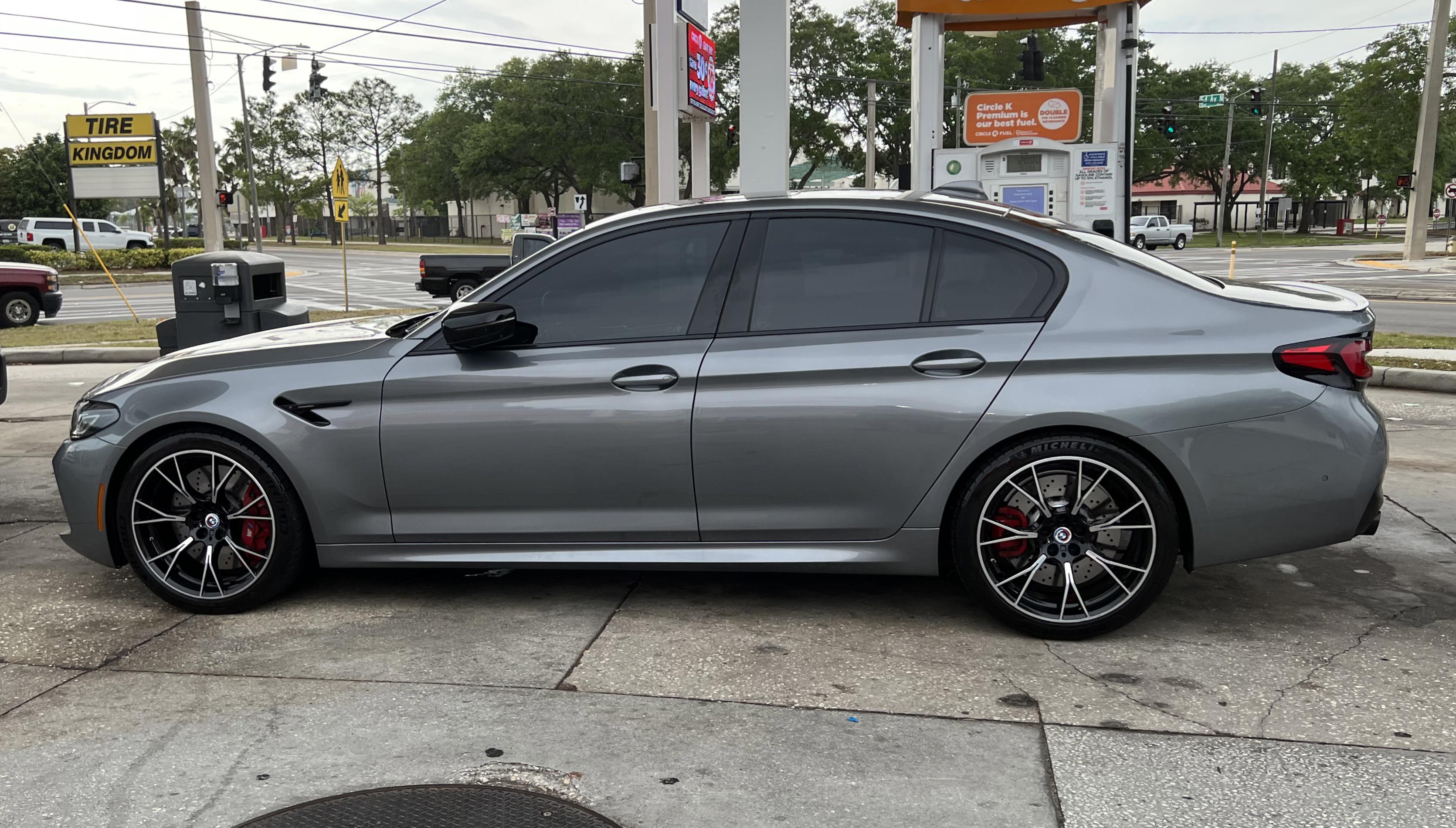 Got 789M wheels installed on the F90 | Scrolller