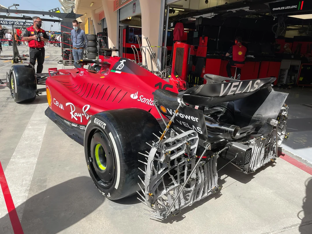 Charles Leclerc - Ferrari F1-75 [2662x1997] | Scrolller