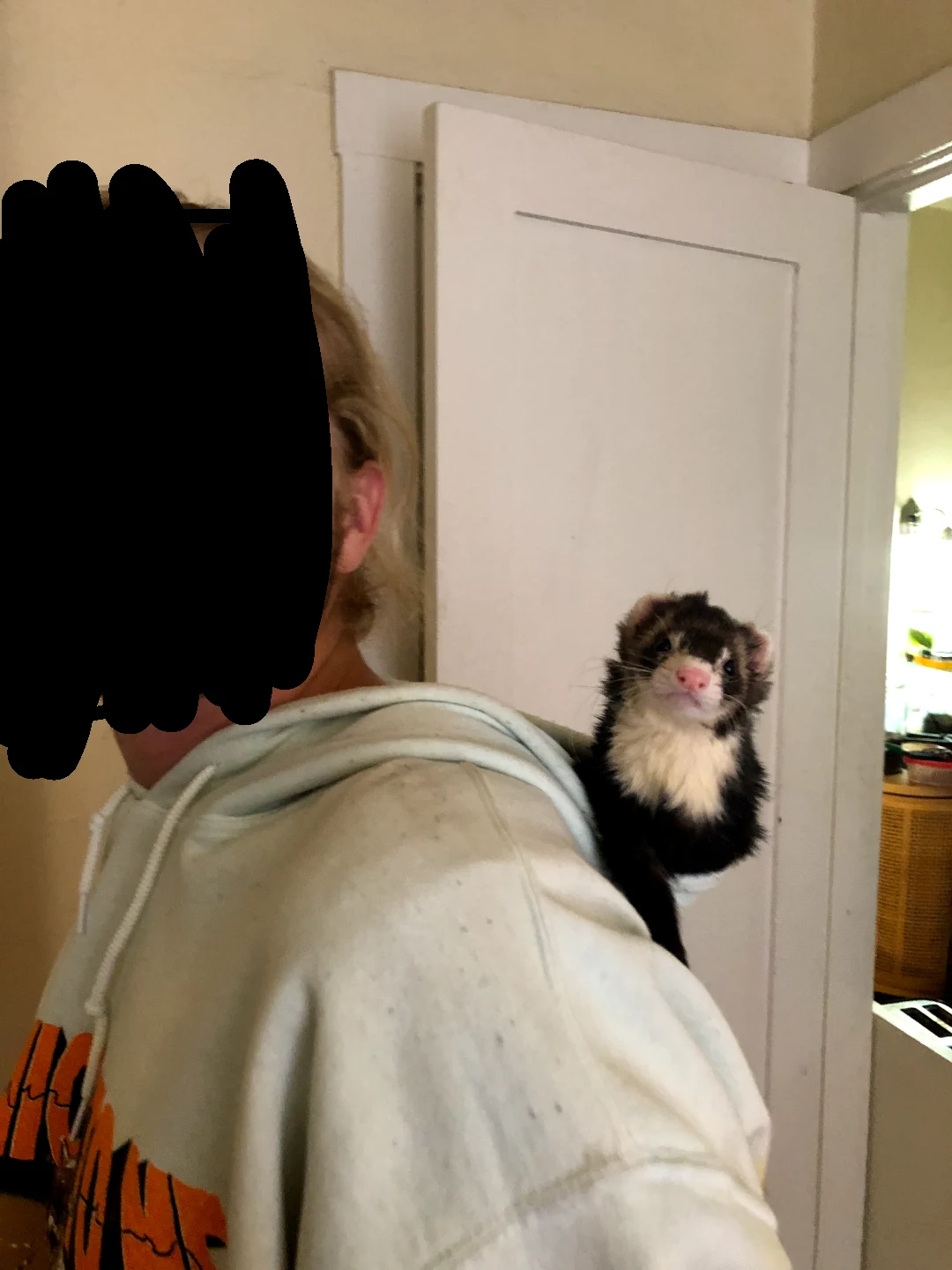 she finally likes being carried in the hood. | Scrolller