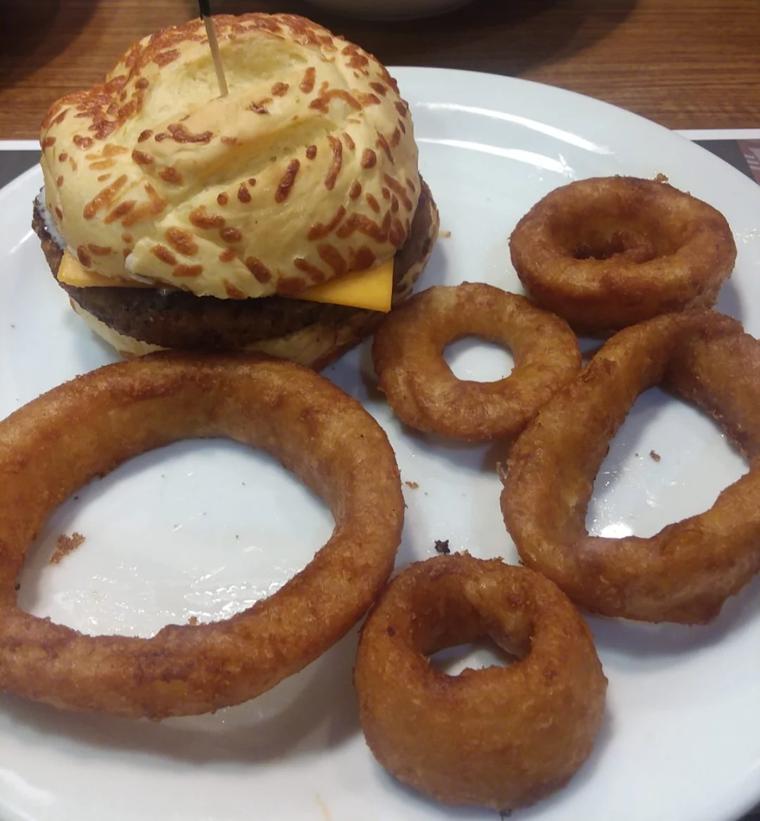 Cheddar Veggie Burger with Onion Rings | Scrolller