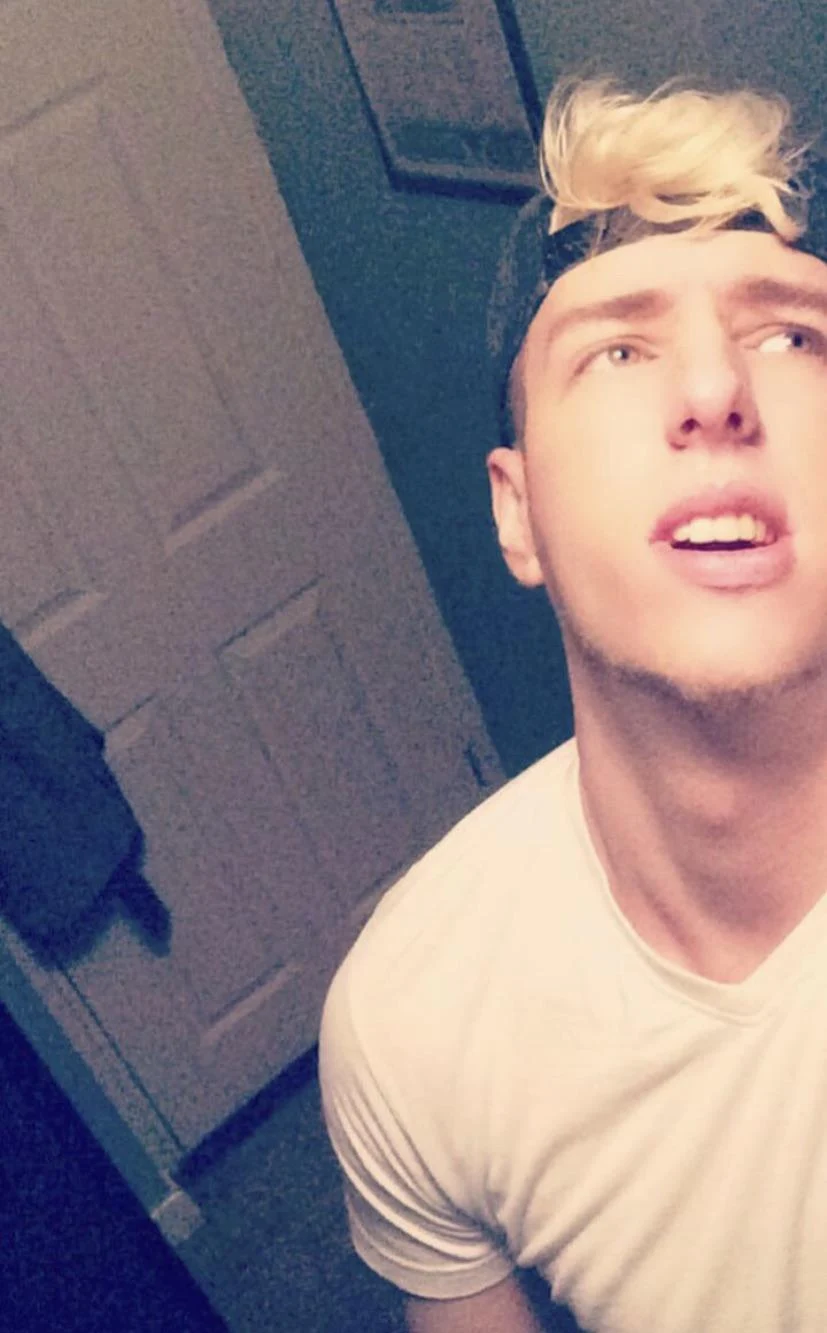 anyone else have a resting derp face? 😲 | Scrolller