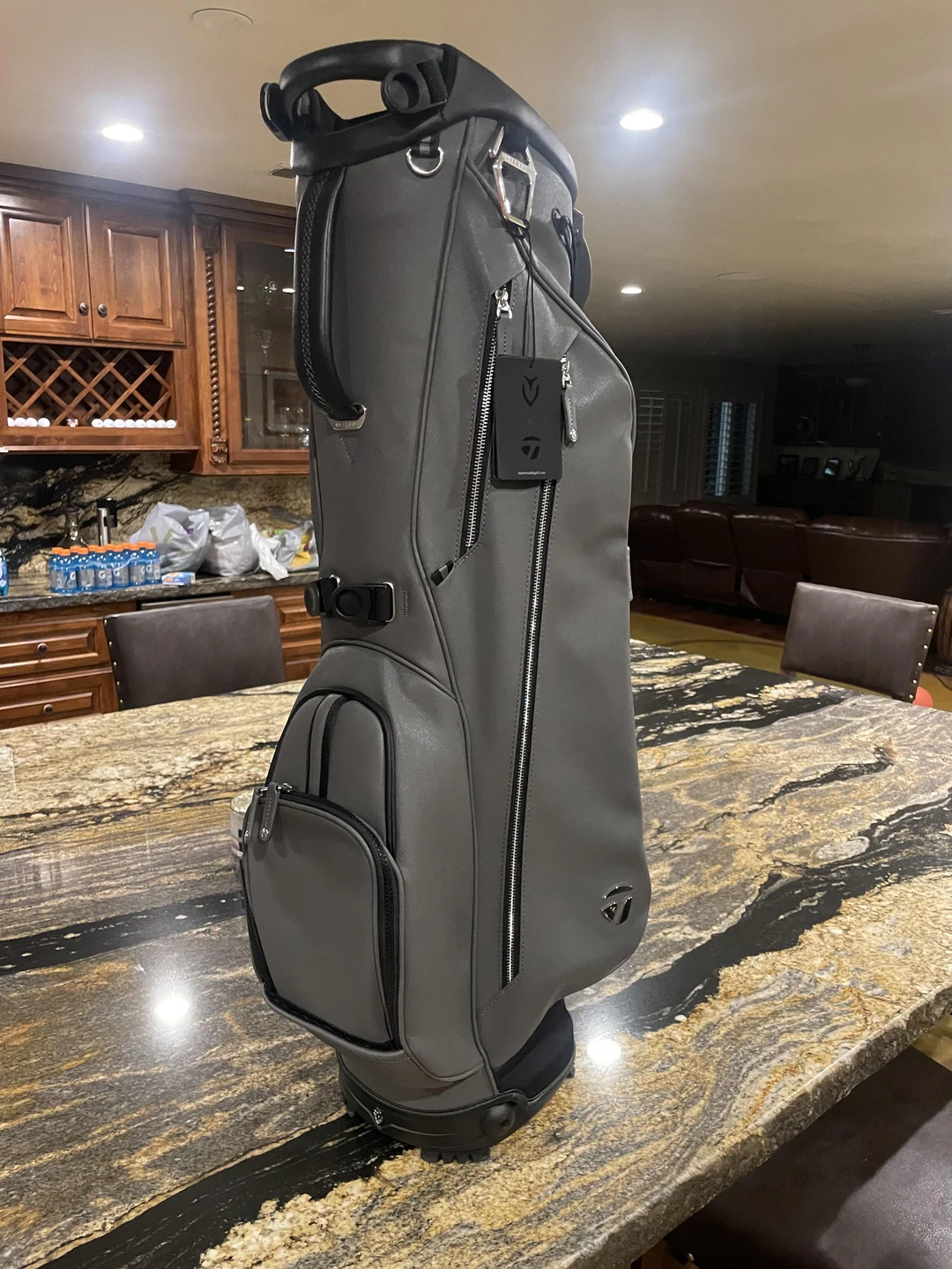 TaylorMade x Vessel bag | Scrolller