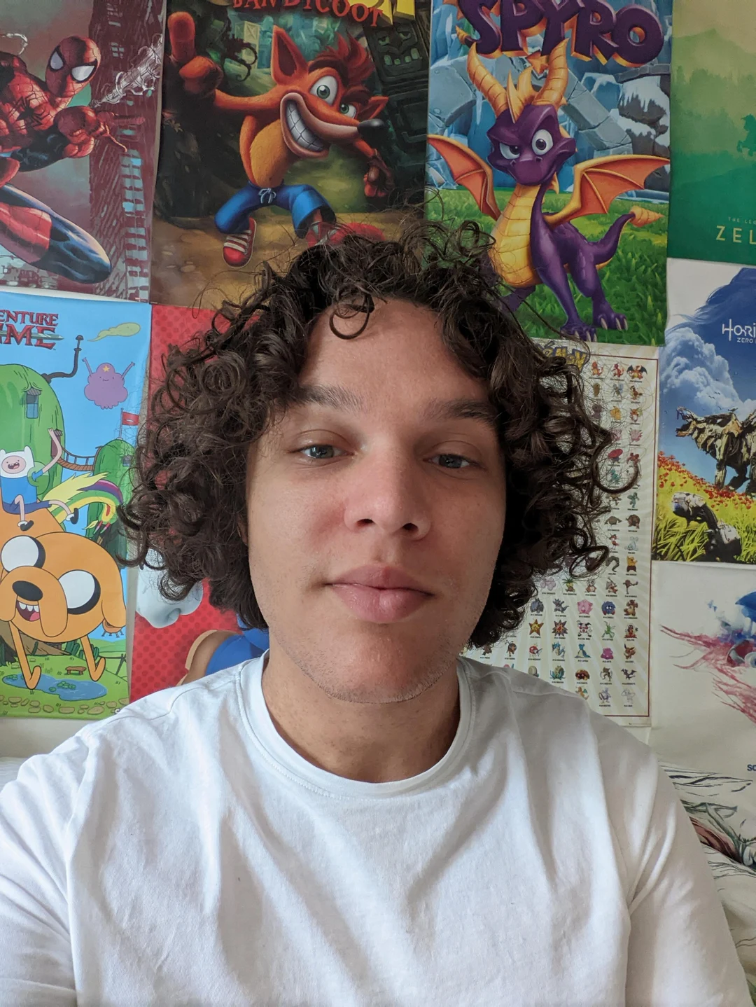 Chilling with my posters | Scrolller