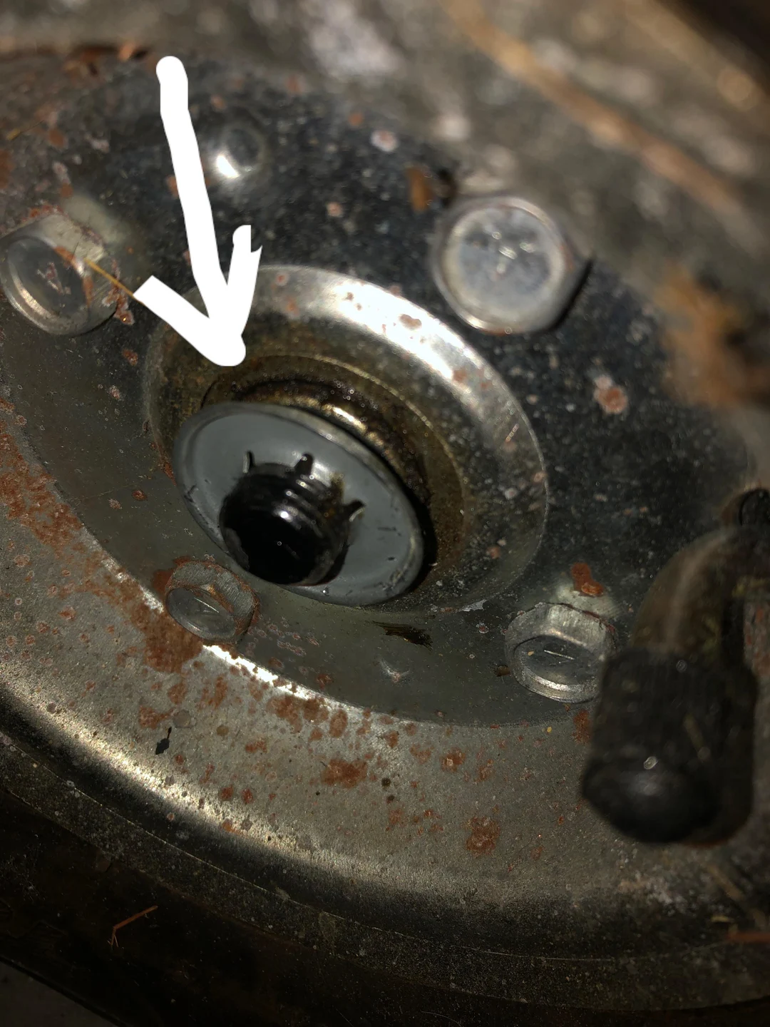 How do I get this washer lock off? | Scrolller