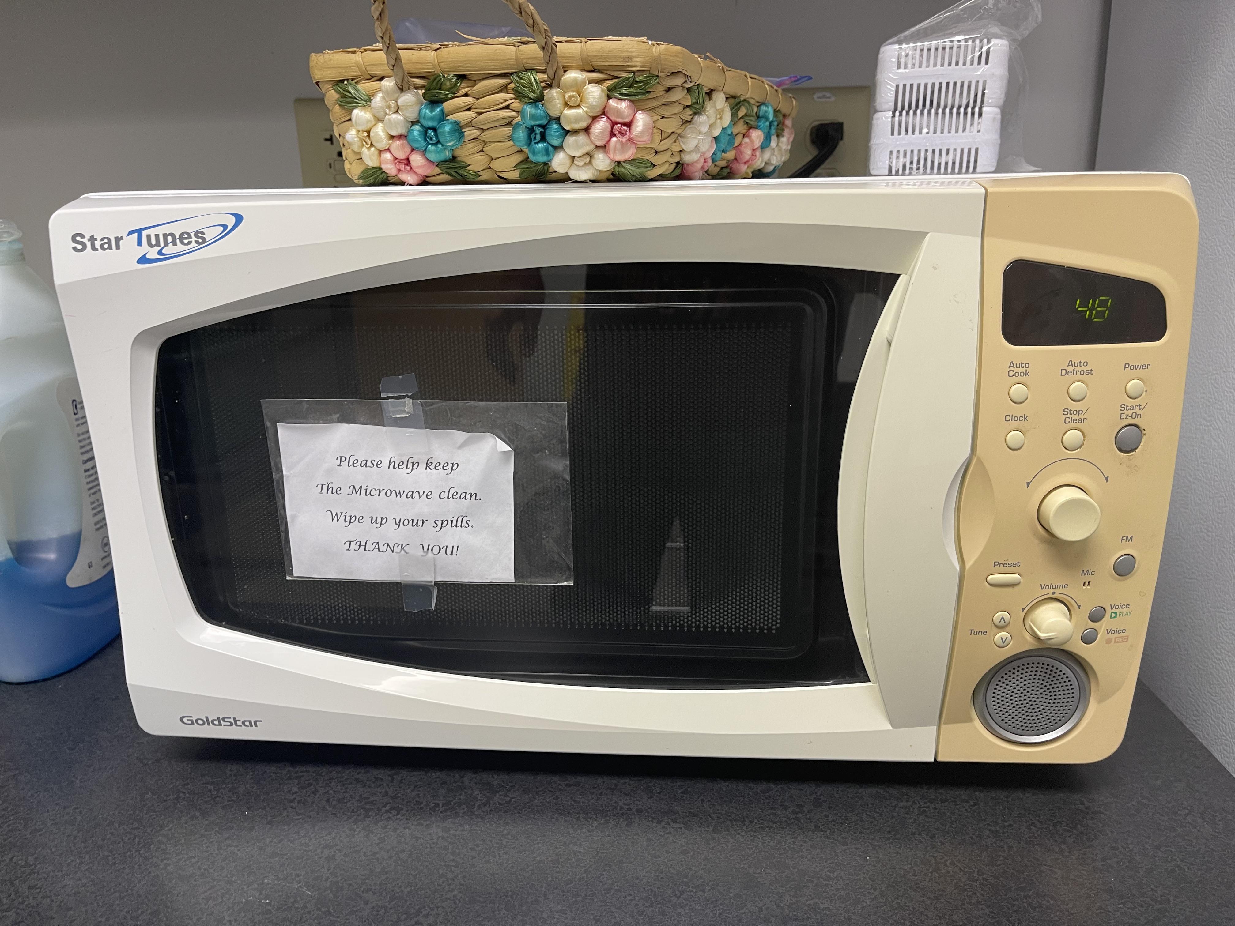 Microwave with built in radio | Scrolller