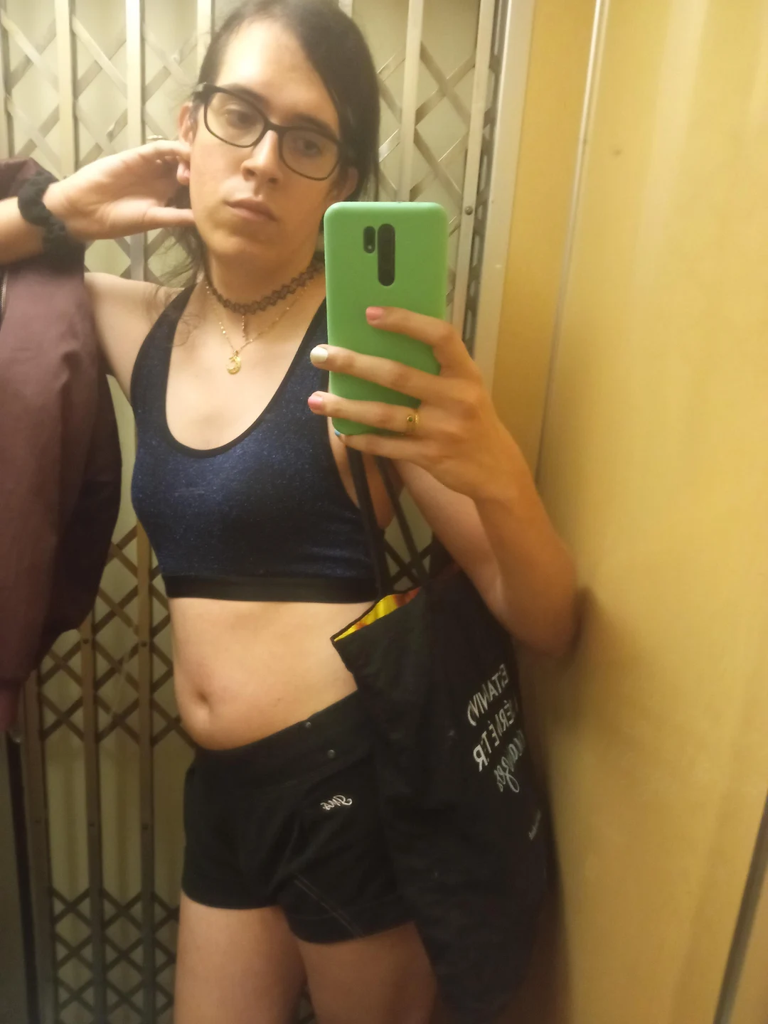 Queer party night | Scrolller