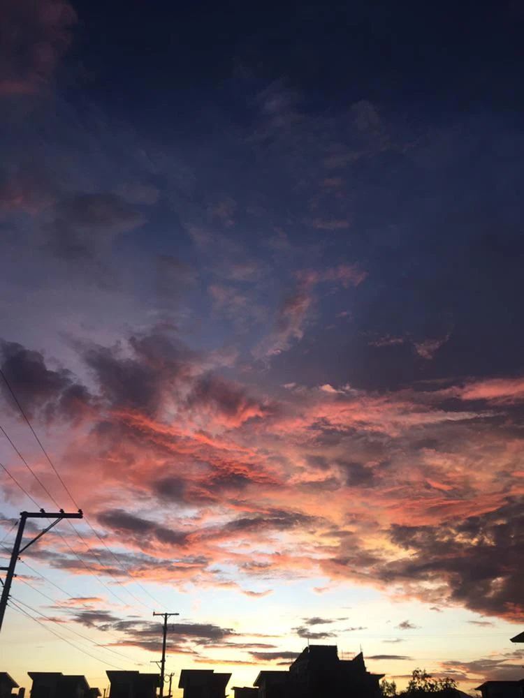 Caught this cool and hazy sunset [OC] | Scrolller