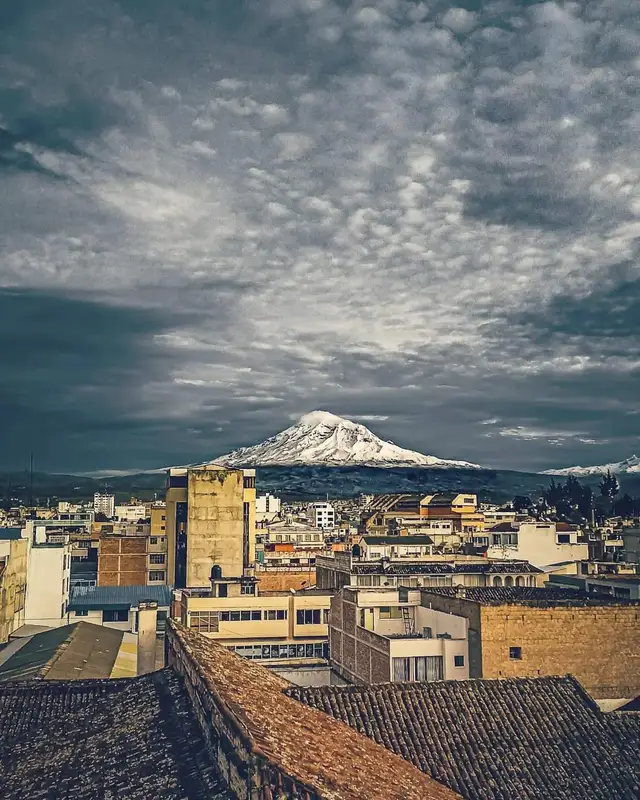 afternoon in Cuenca | Scrolller