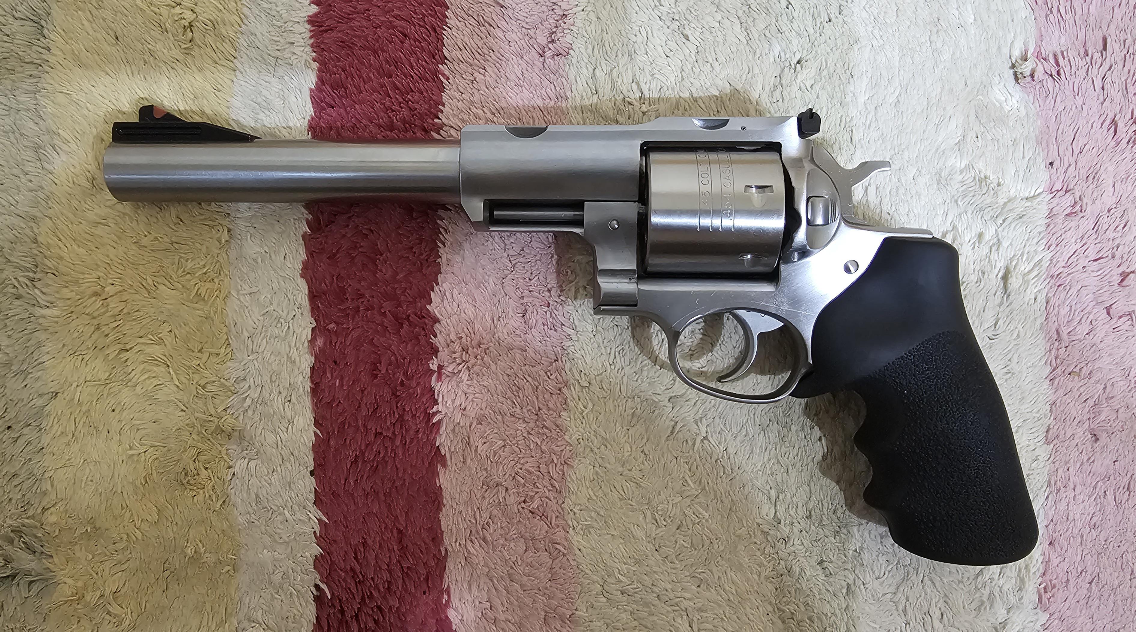 Cocaine Bear defense | Scrolller