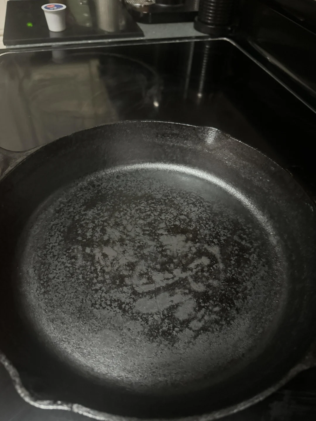 Blotches on pan | Scrolller