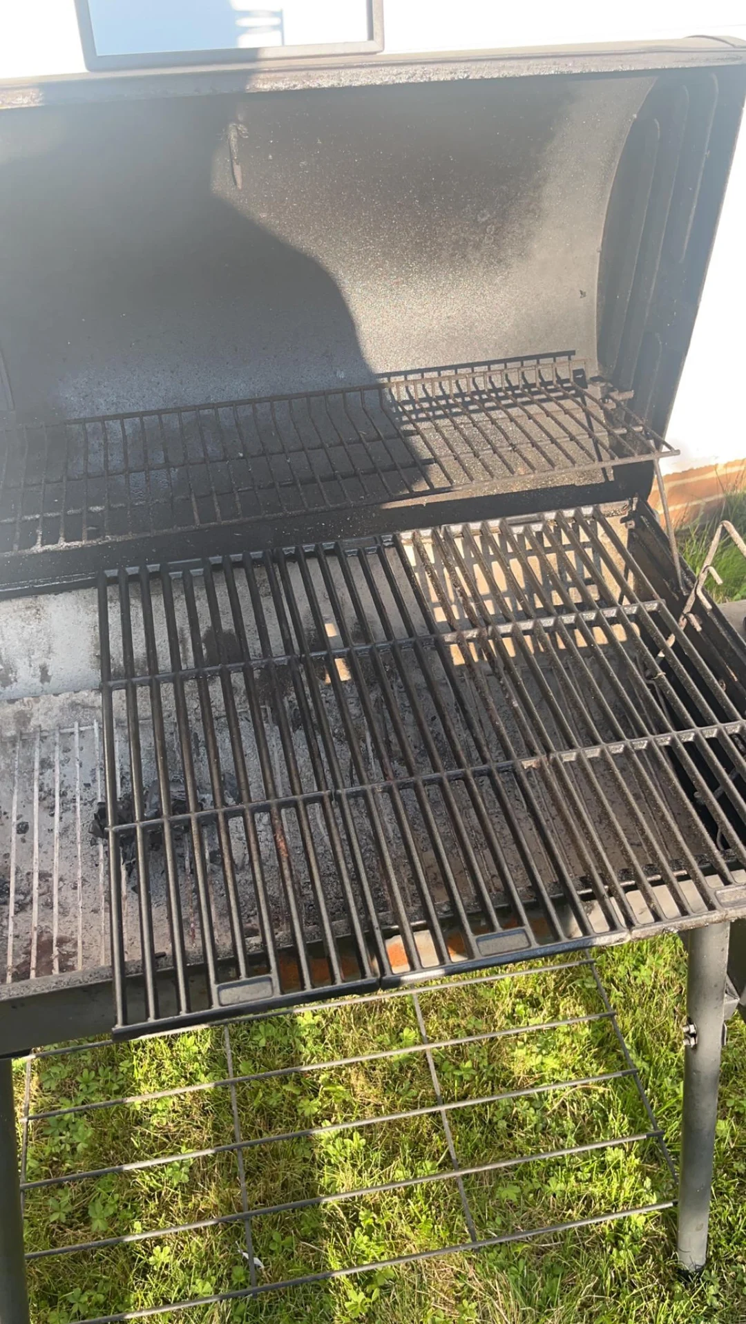 (Update) Grate problem | Scrolller