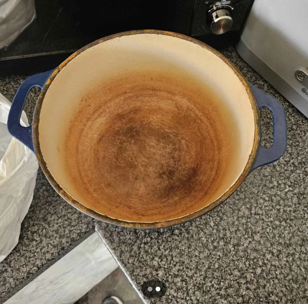 Should I buy this pot? | Scrolller