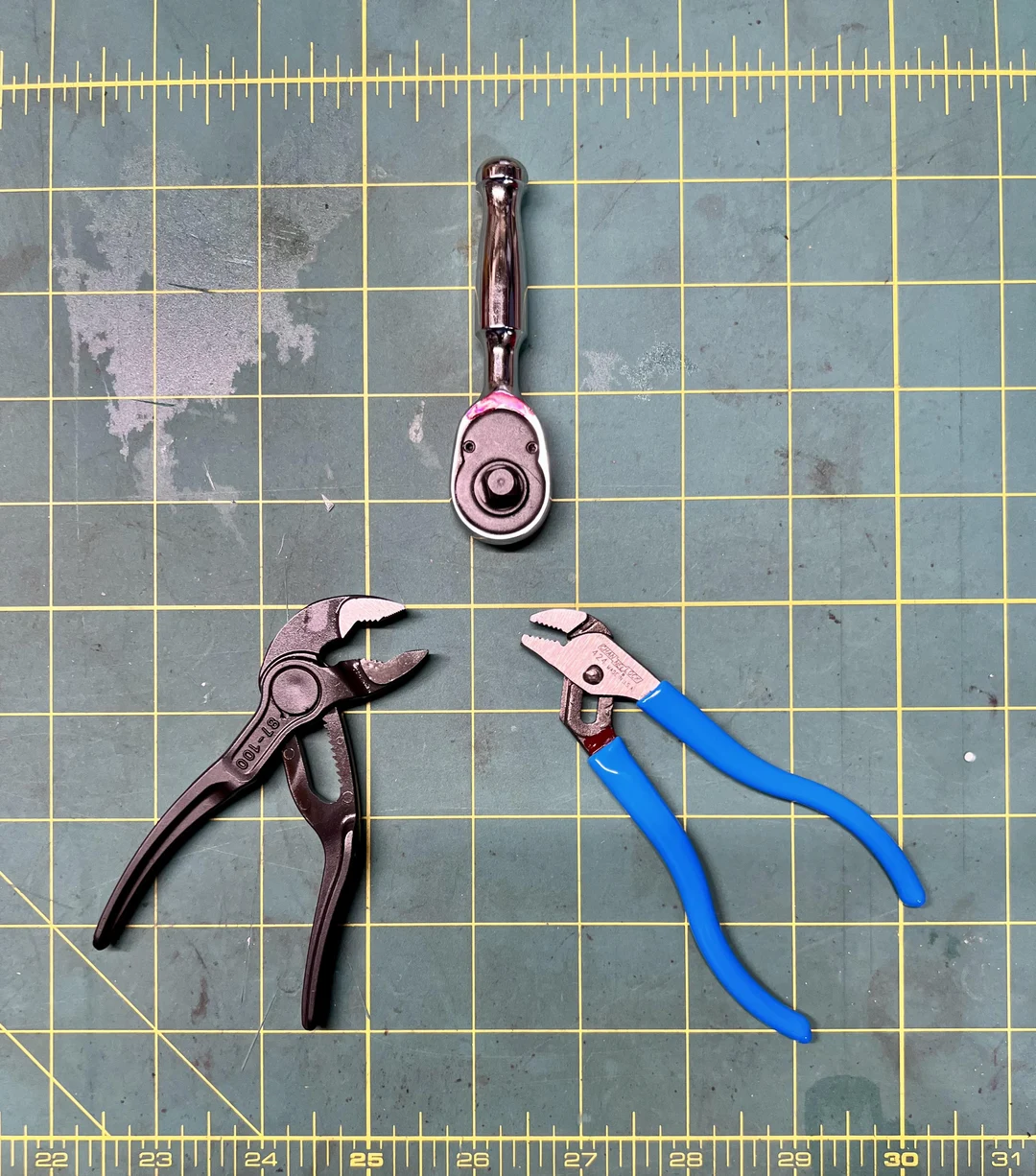Tiny tools. Cobras, Channellocks, and tekton 1/4” stubby | Scrolller