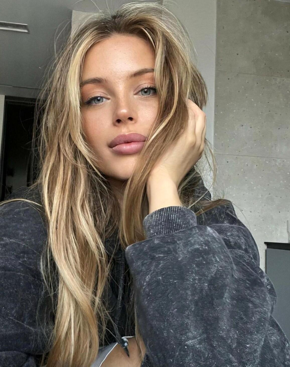 Violetta Onoprienko | Scrolller