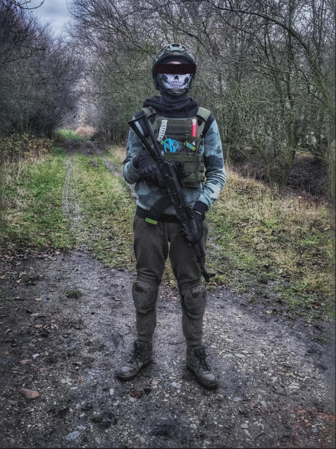 Tell me what do you think about my starting gear ? | Scrolller