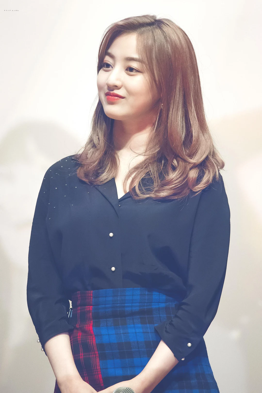 Jihyo | Scrolller