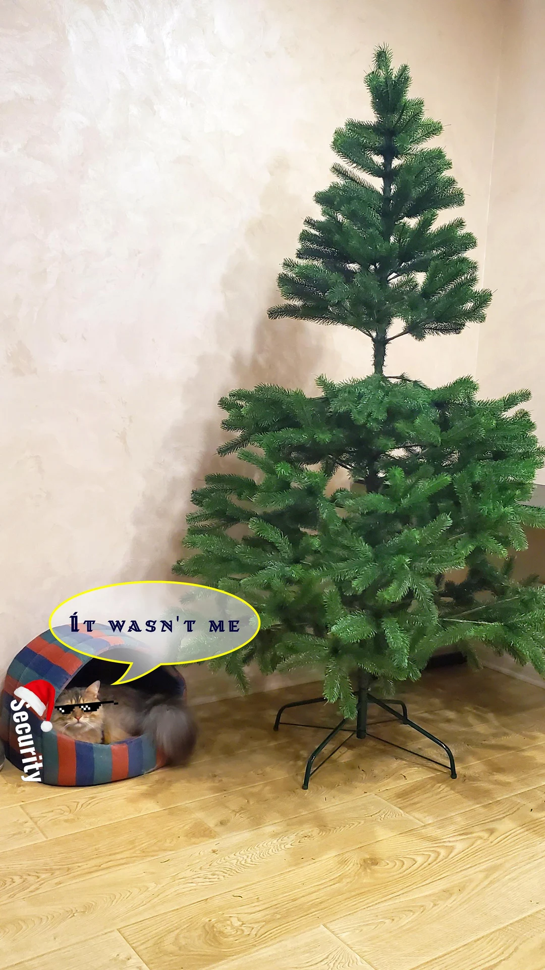 Time to redesign the Christmas tree! | Nafantik 🐾🎄 | Scrolller