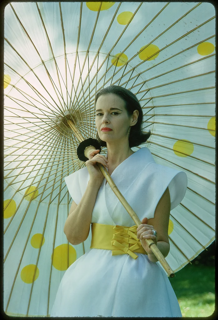 Gloria Vanderbilt 1966 | Scrolller