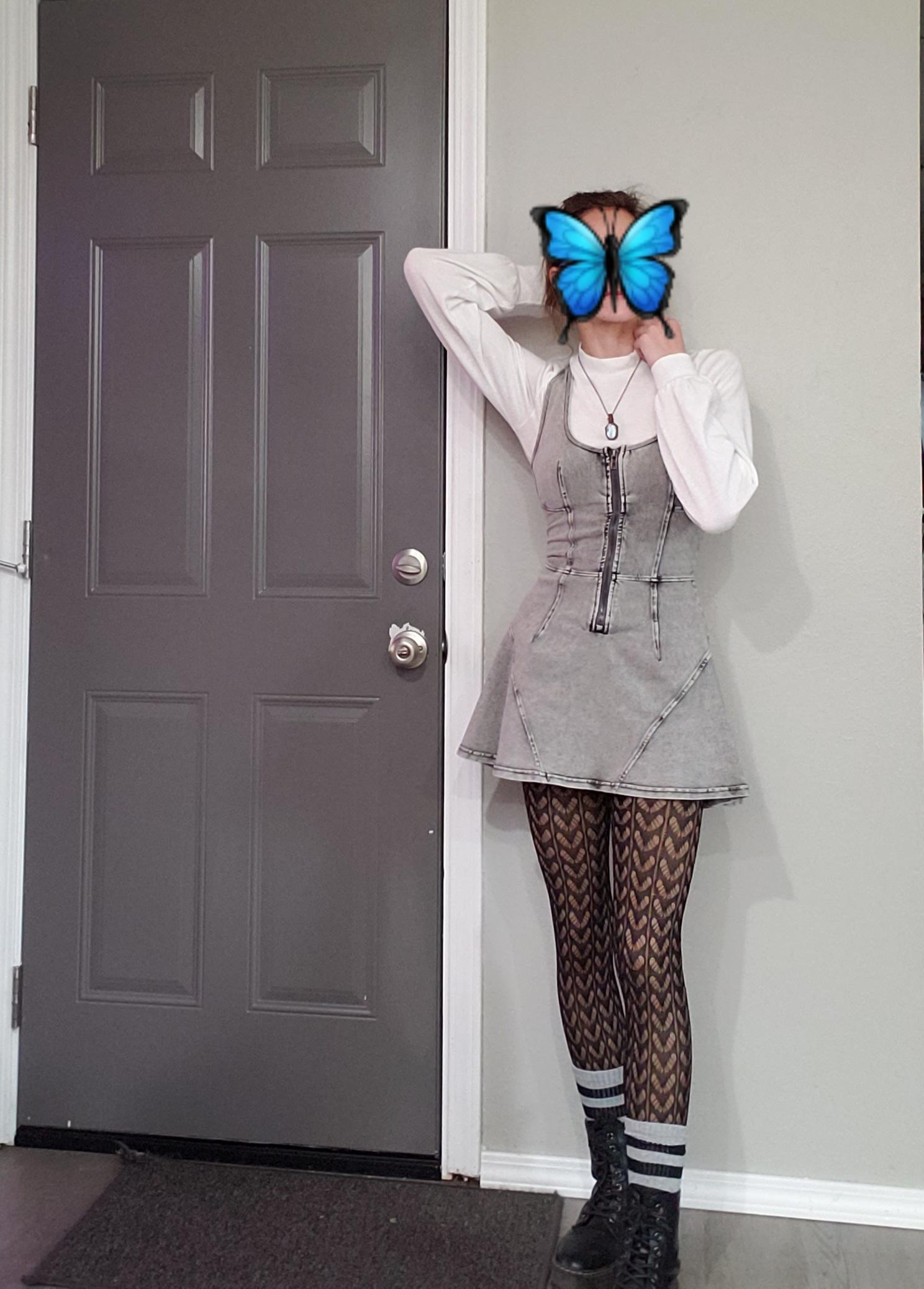 Which leg/boot variation do we think looks best? | Scrolller