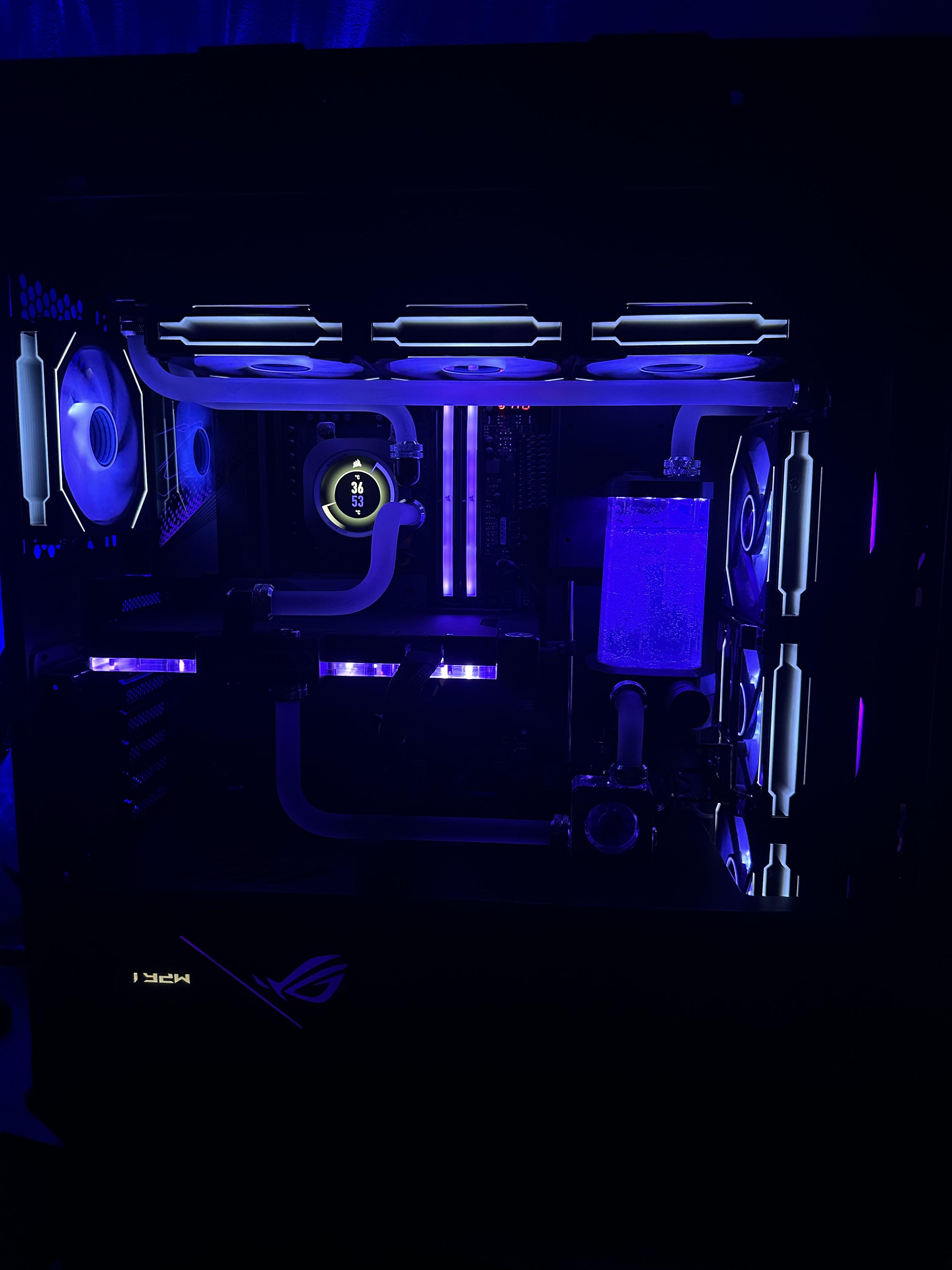 First Custom Loop | Scrolller