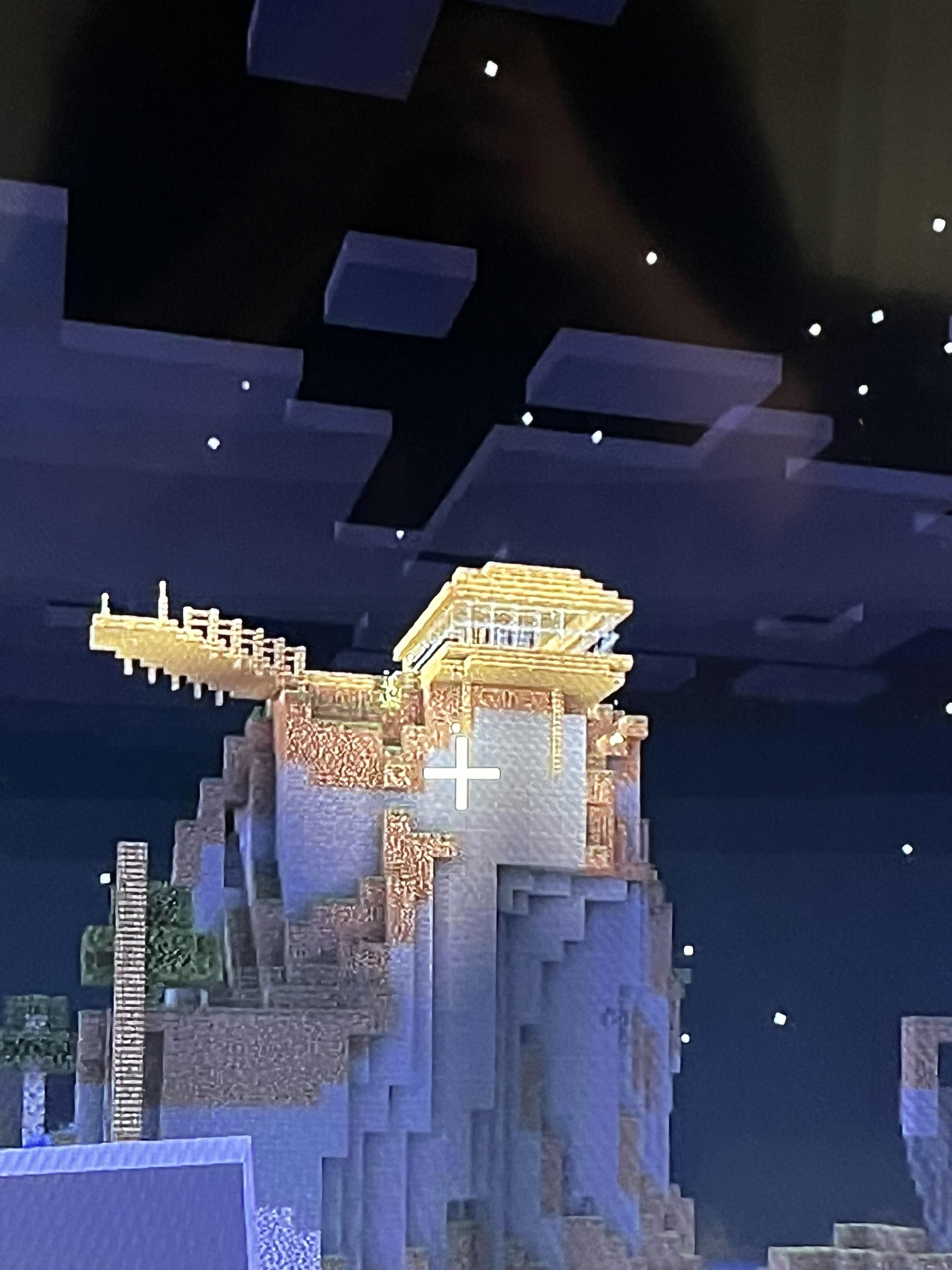 I made a cool base | Scrolller