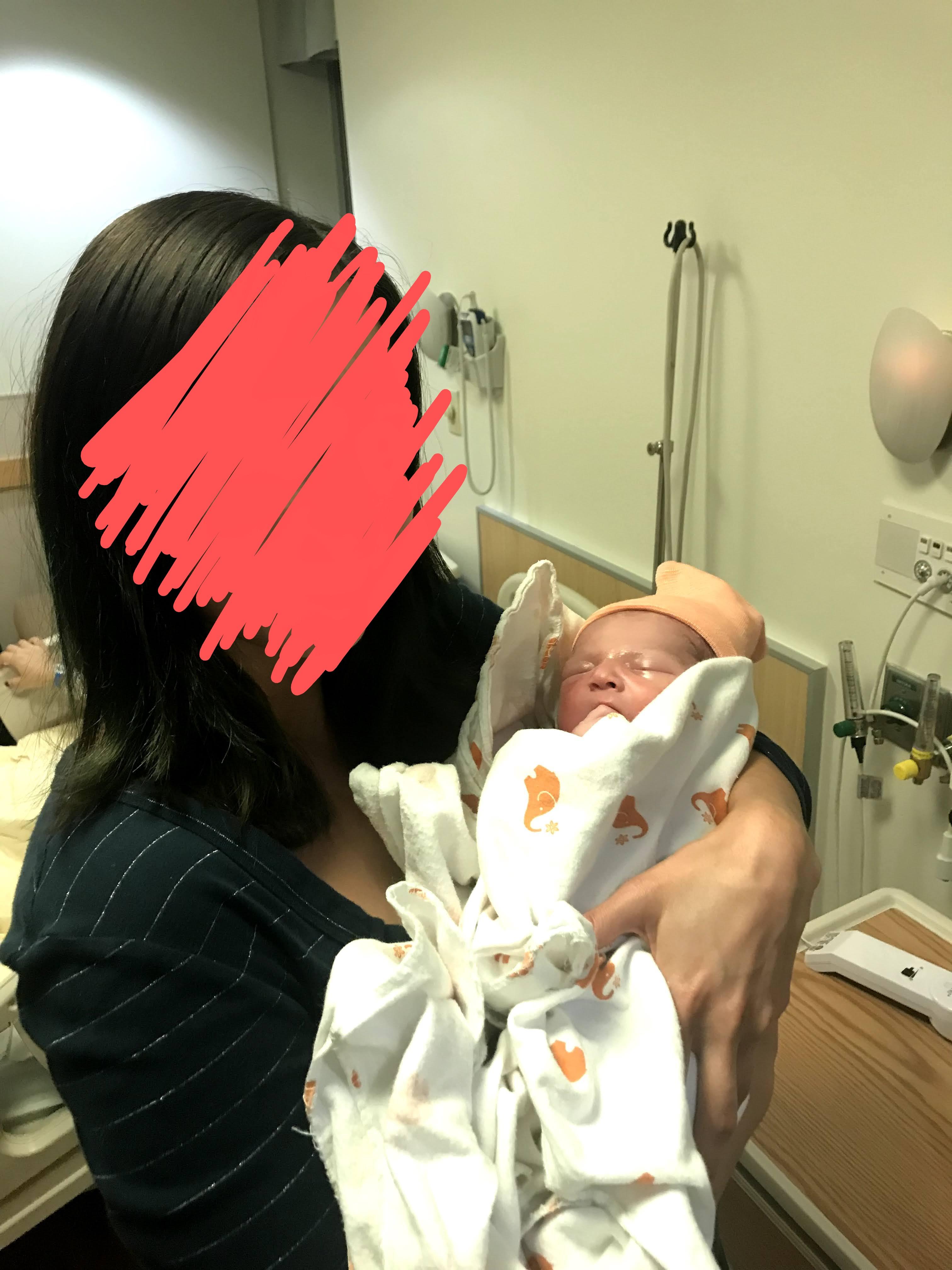 Newborn Face Adjustment | Scrolller