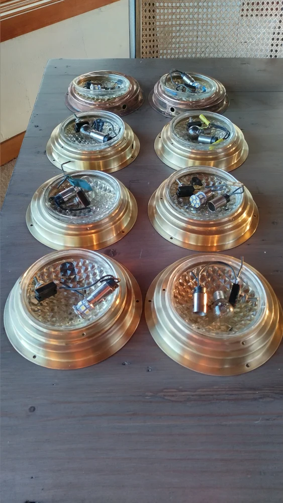 Hopping on the brass restoration bandwagon. Ketchup & elbow grease. | Scrolller