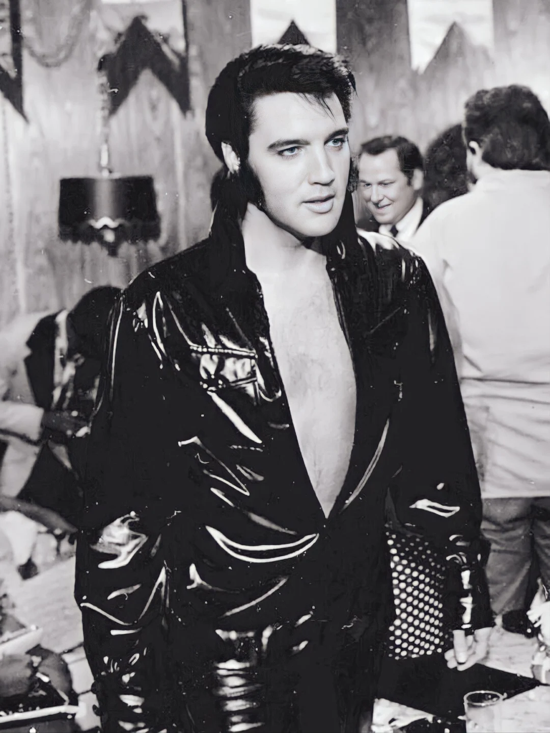 Elvis Presley in Black leather suit, 1970 | Scrolller