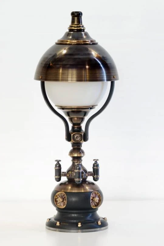 Steampunk lamp | Scrolller
