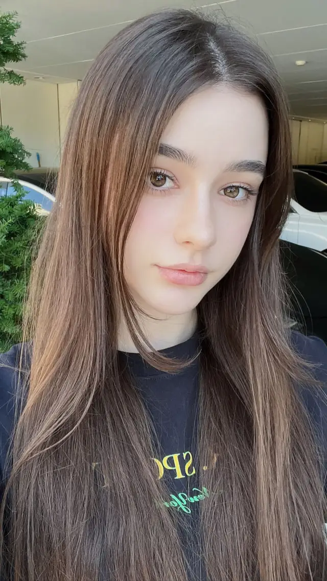 Dasha Taran [2022-09-08] | Scrolller