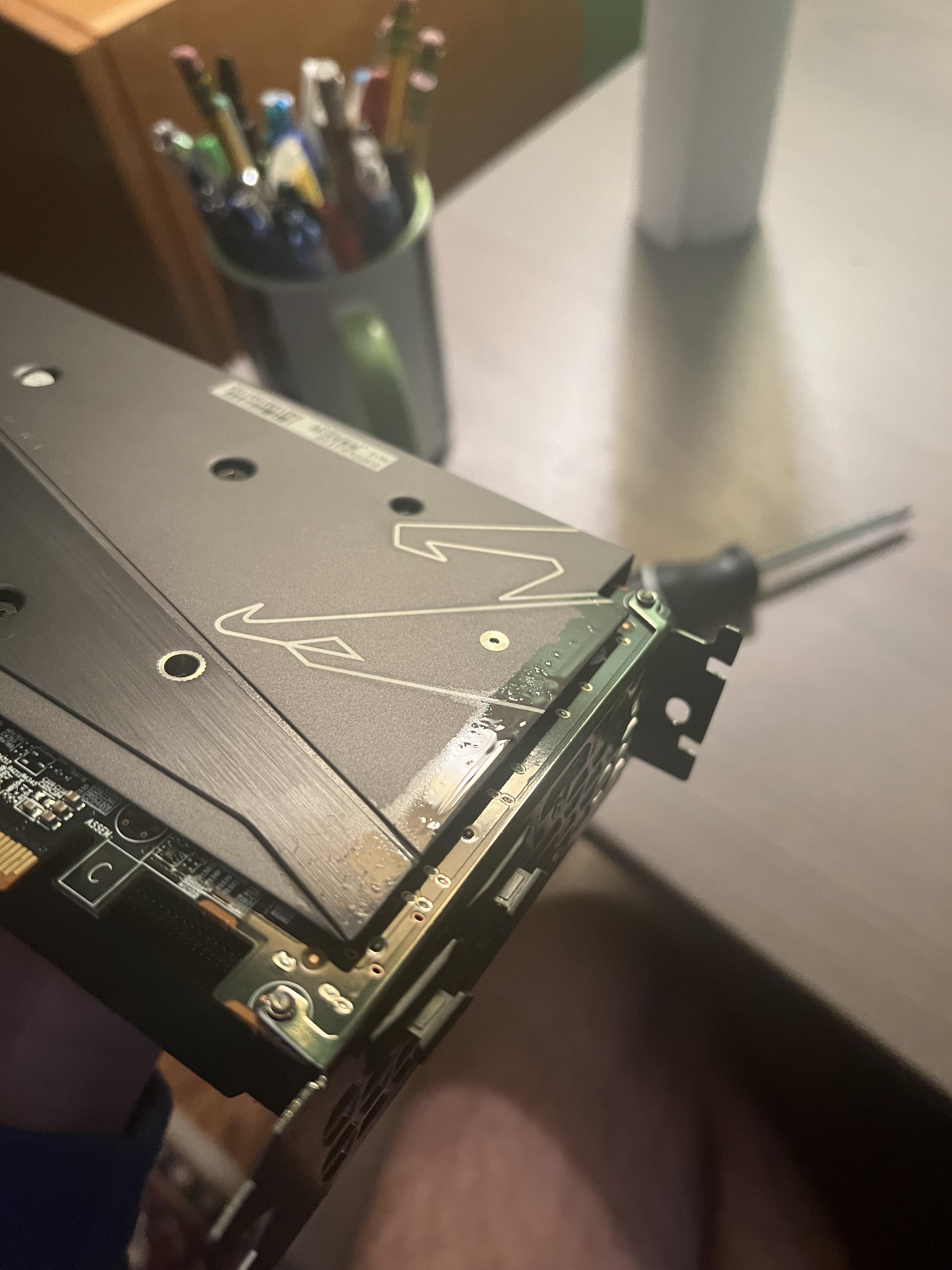 Discover more like Sffpc: My GPU is leaking? and Related Content | Scrolller