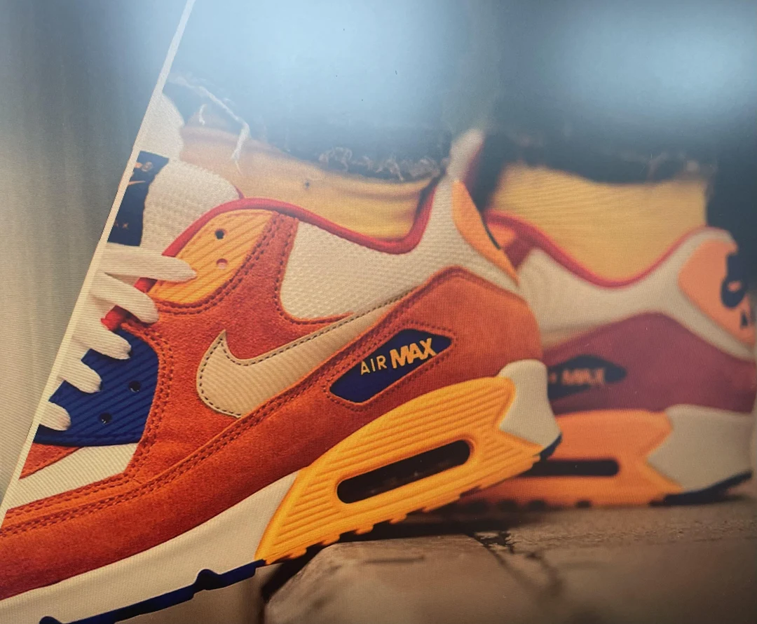 Need help identifying these | Scrolller