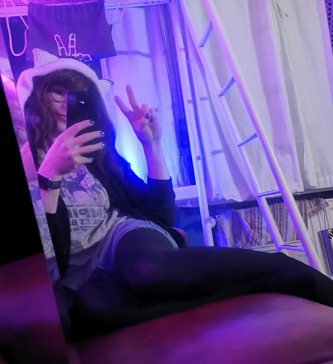 Can I get a nya? | Scrolller