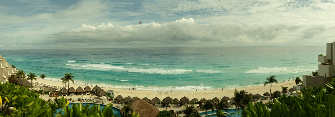 Panorama of Paradisus view - take 12/25/2024 | Scrolller