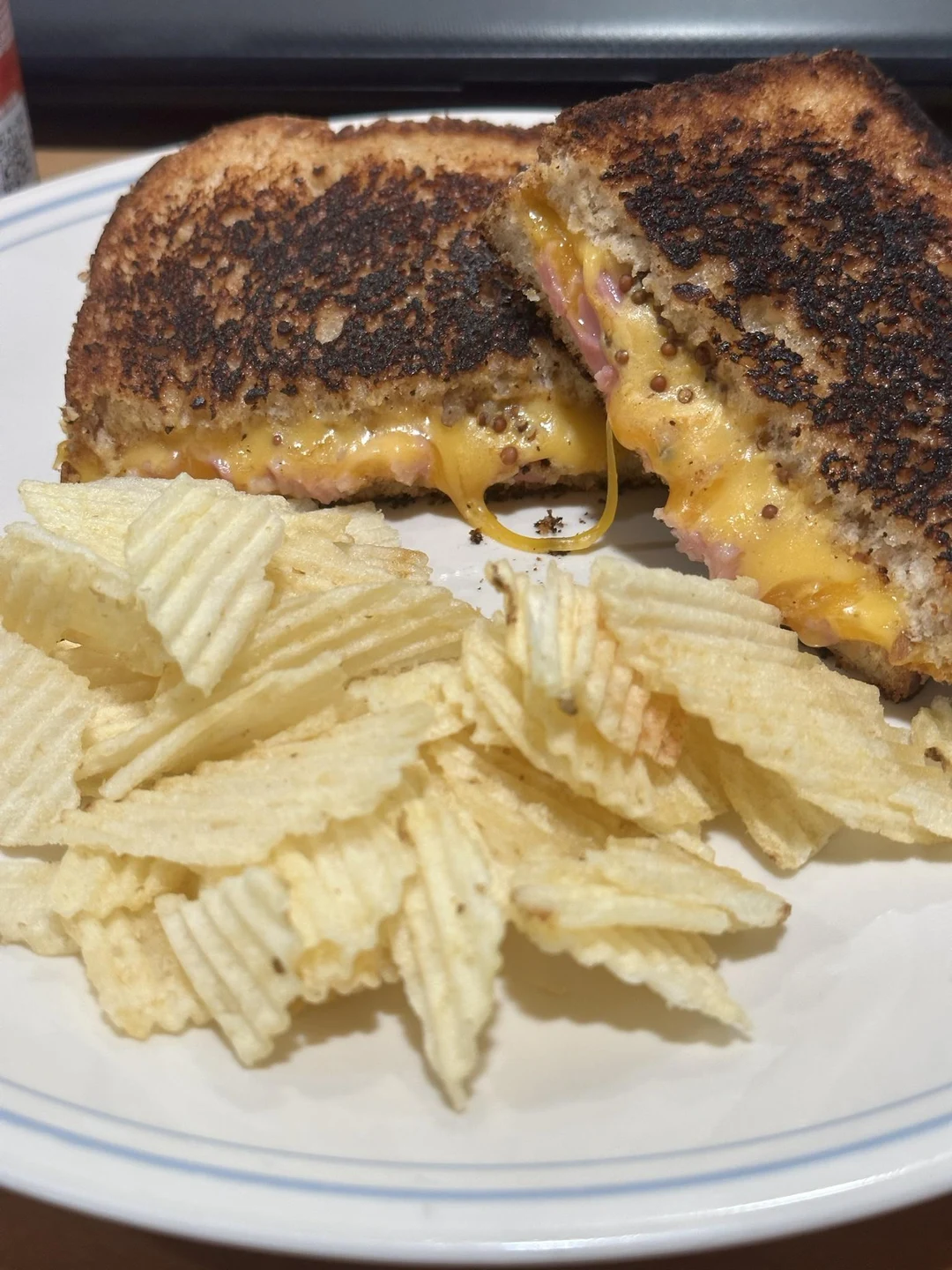 grilled ham and cheese | Scrolller