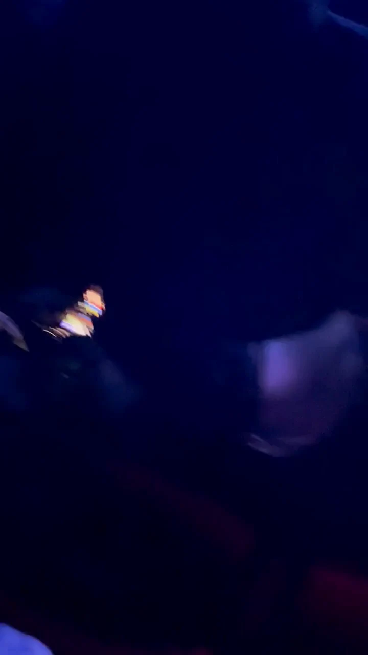 shoutout to the lady that chose candy crush over heated ! | Scrolller