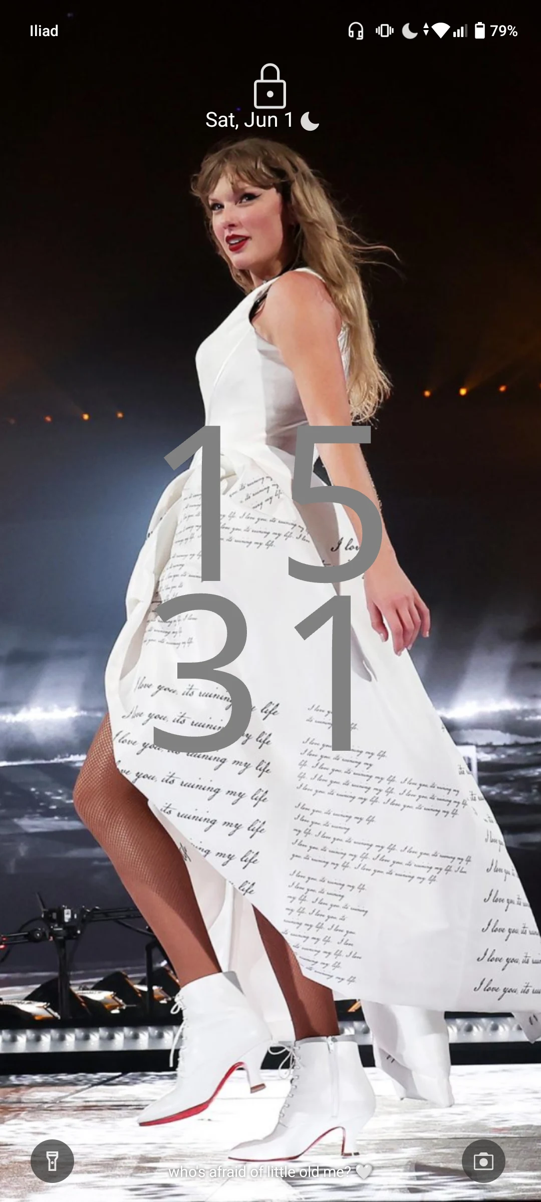 Show me your lock / home screens | Scrolller