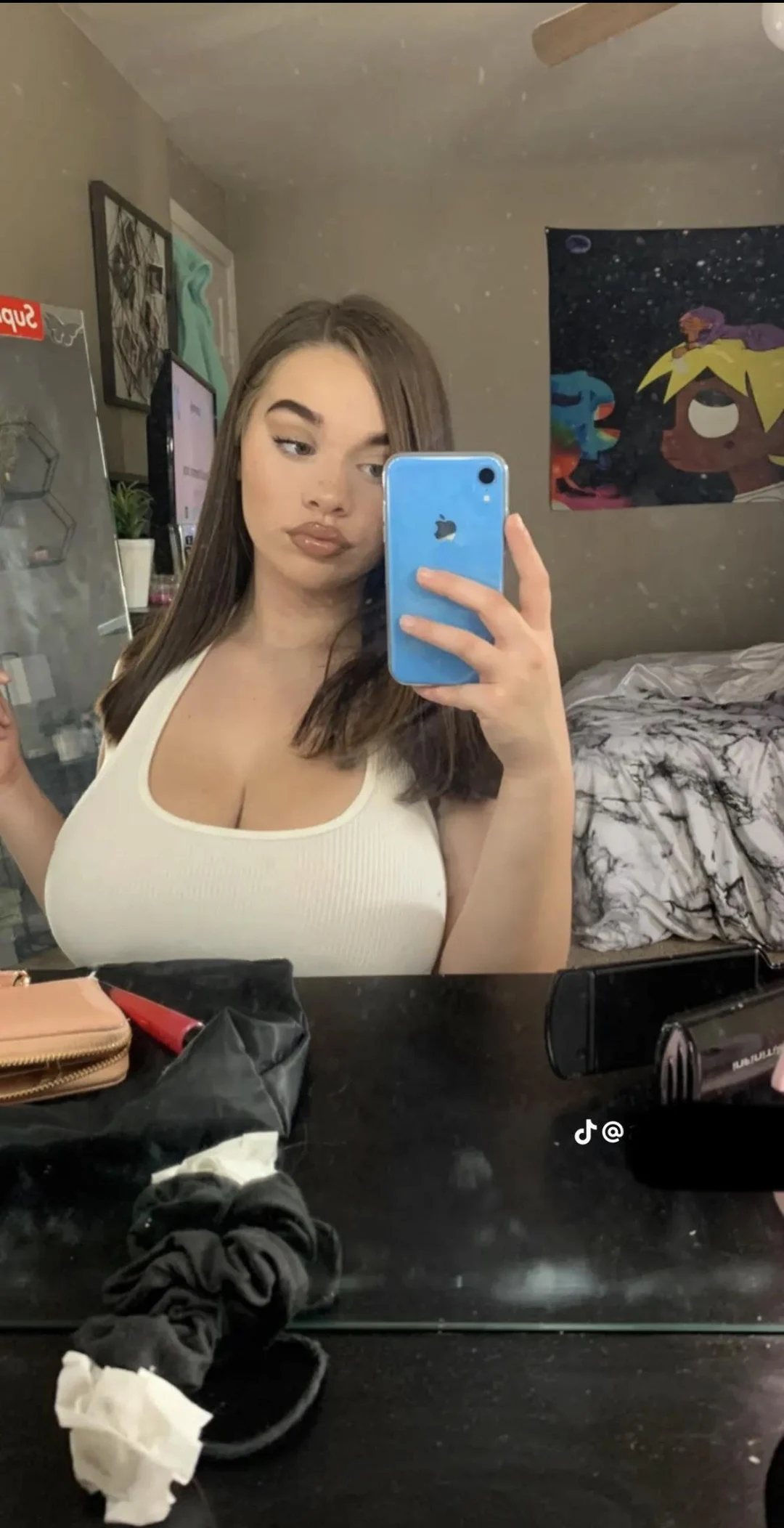 Blue iPhone | Scrolller