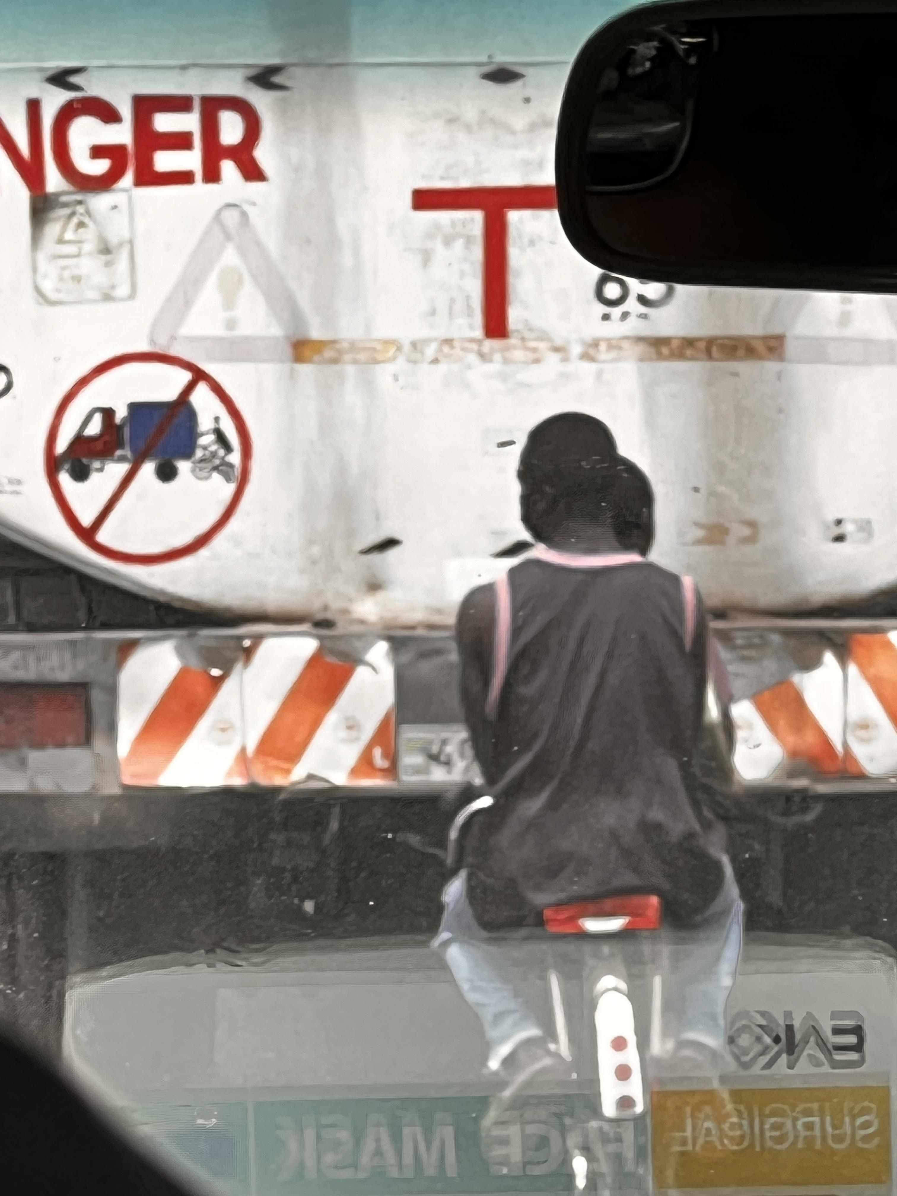 Living on the edge | Scrolller