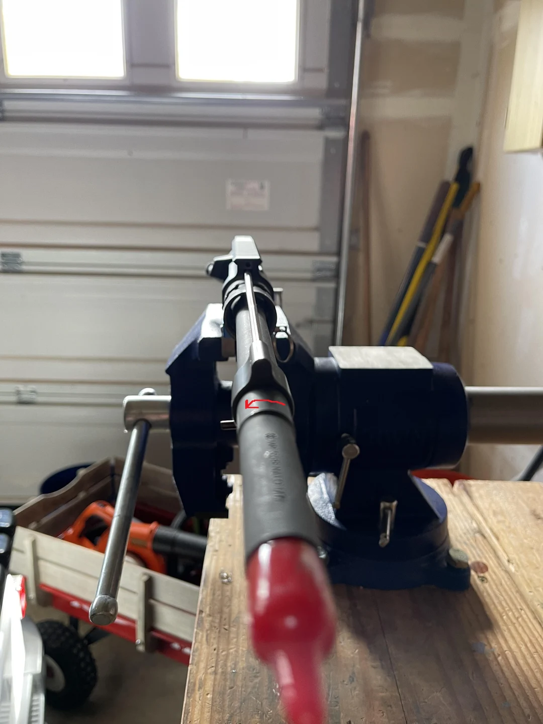 Help with gas system on 1st build | Scrolller