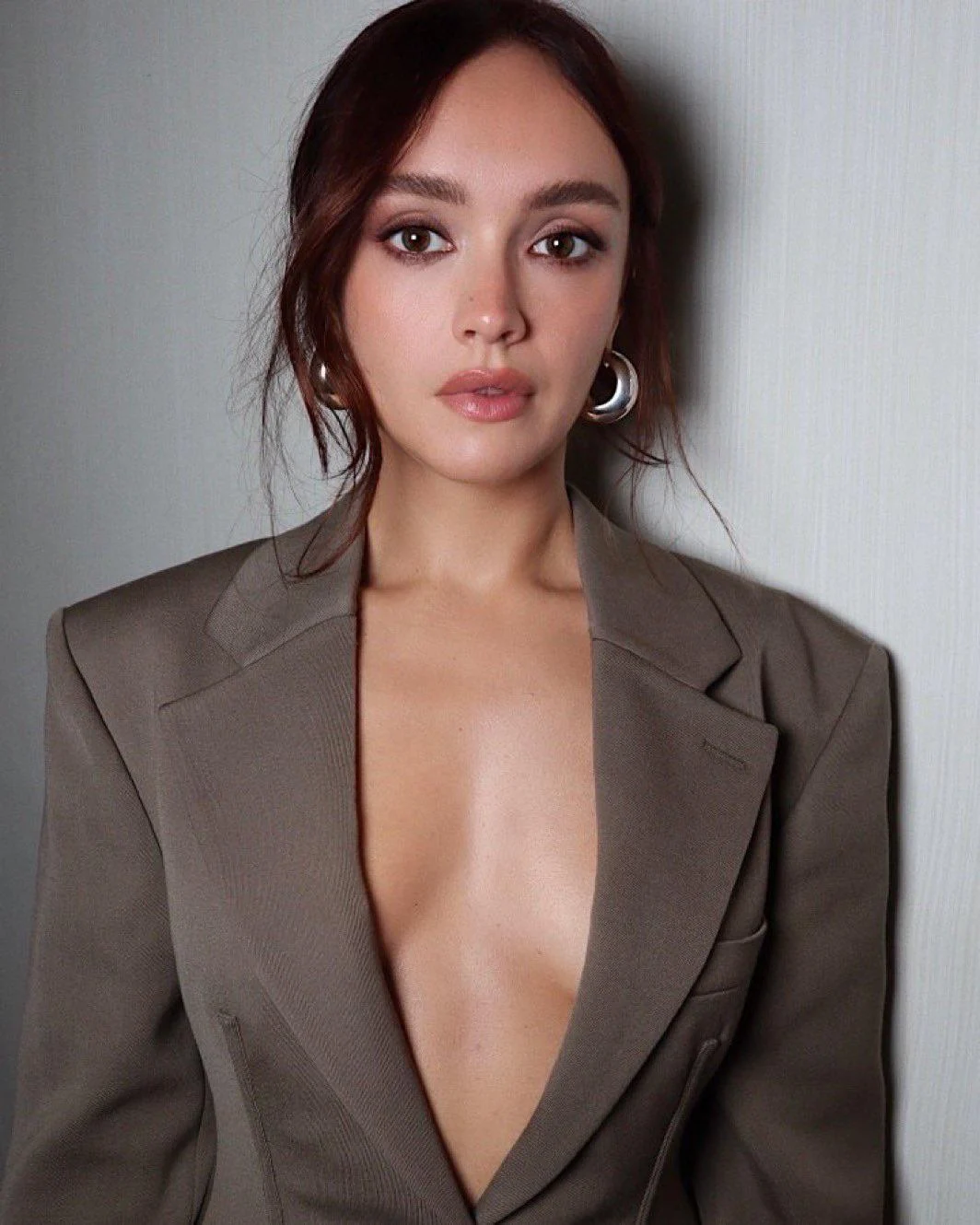 Olivia Cooke | Scrolller
