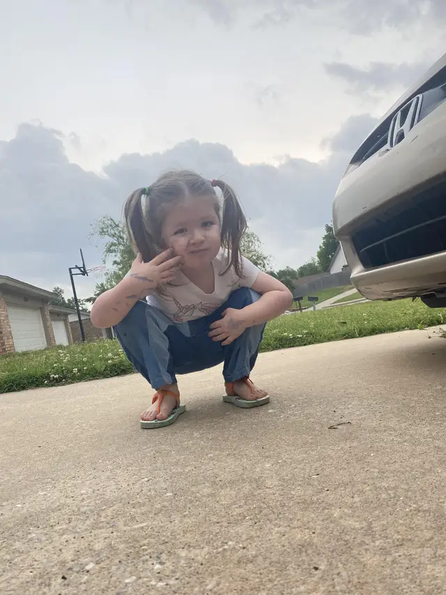 Rally the moms!! | Scrolller