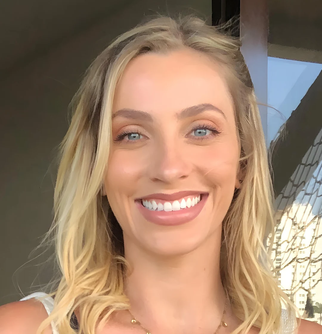 Fernanda Colombo | Scrolller