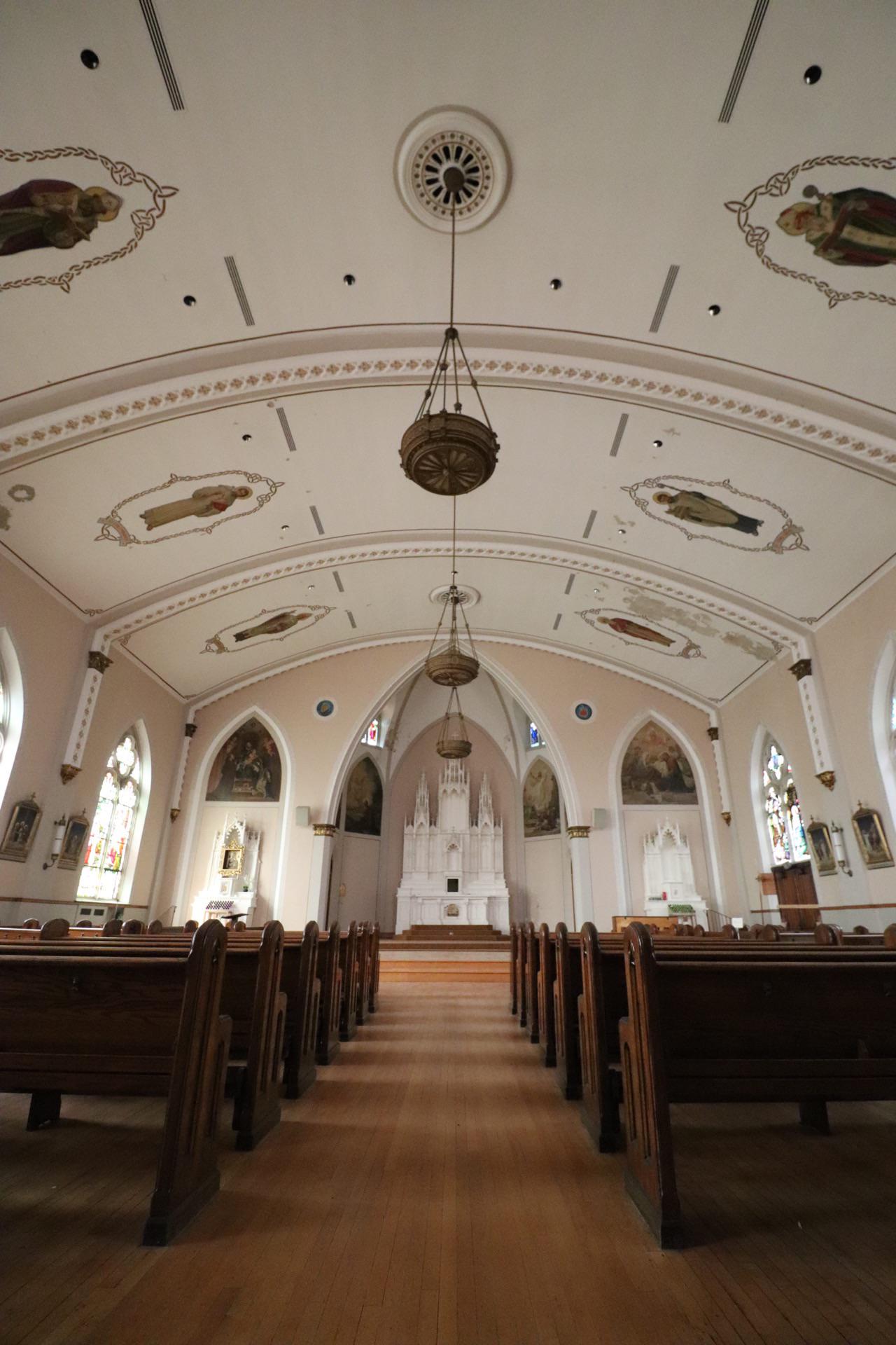 Discover more like AbandonedPorn: Abandoned Church in Chicago [OC] and ...