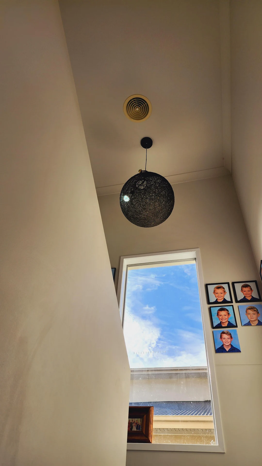 Naughty Bird | Scrolller